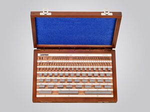 40 Types of Measuring Tools and Their Uses with Pictures