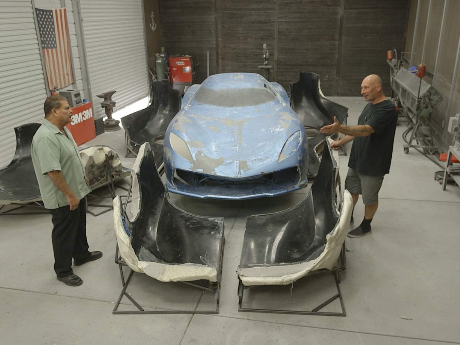 Who is Victor on Full Custom Garage? (Victor Cacho Worth)